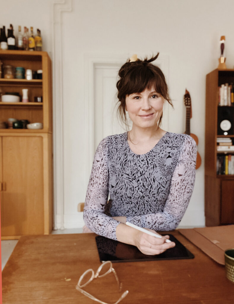 OFFICIAL WEBSHOP - ITEMS BY MICHELLE CARLSLUND ILLUSTRATION